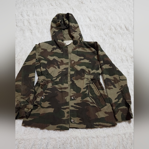 Emma & Elsa | Jackets & Coats | Girls Camouflage Jacket | Poshmark